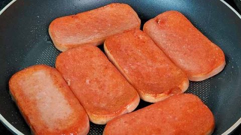 How to Make the Iconic Hong Kong Spam and Egg Bun - Wok Meets Oven